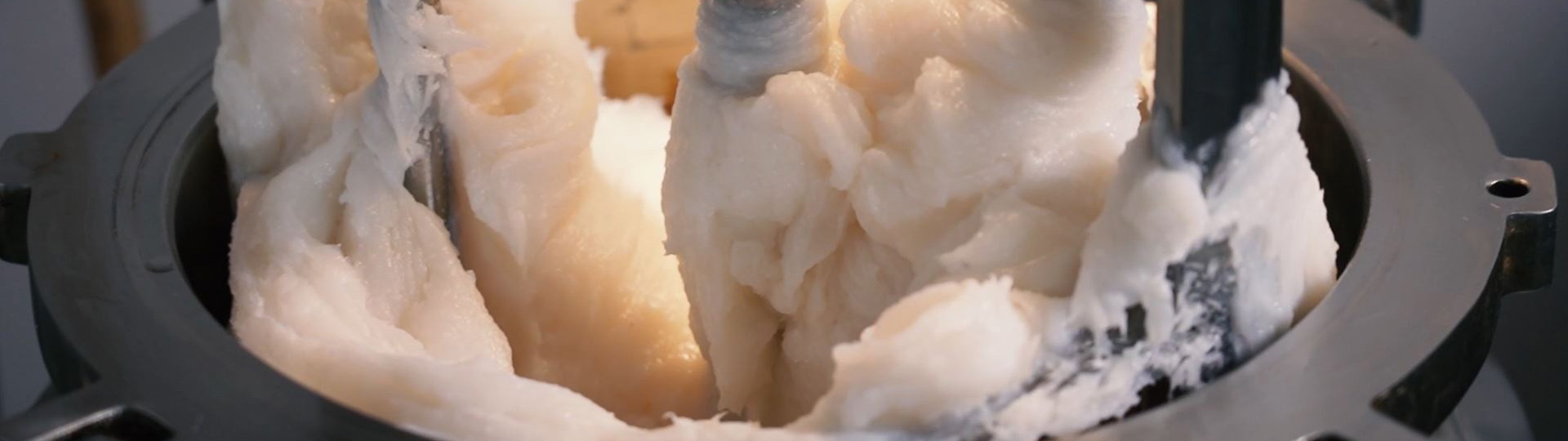 Discover our polyurea-based greases! | FUCHS LUBRICANTS DENMARK APS